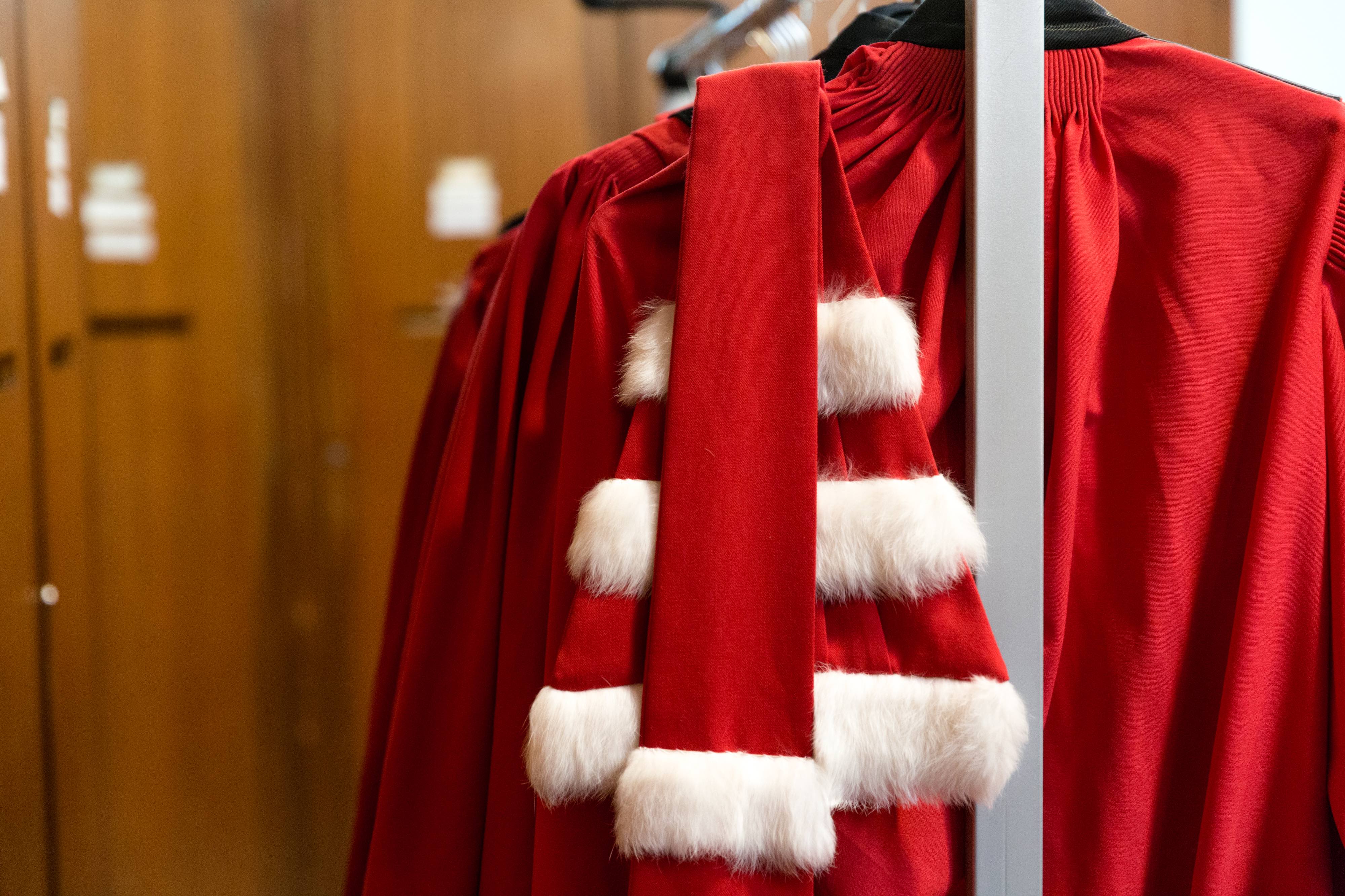 Enseignants-chercheurs | IHEI - Institut des hautes études internationales